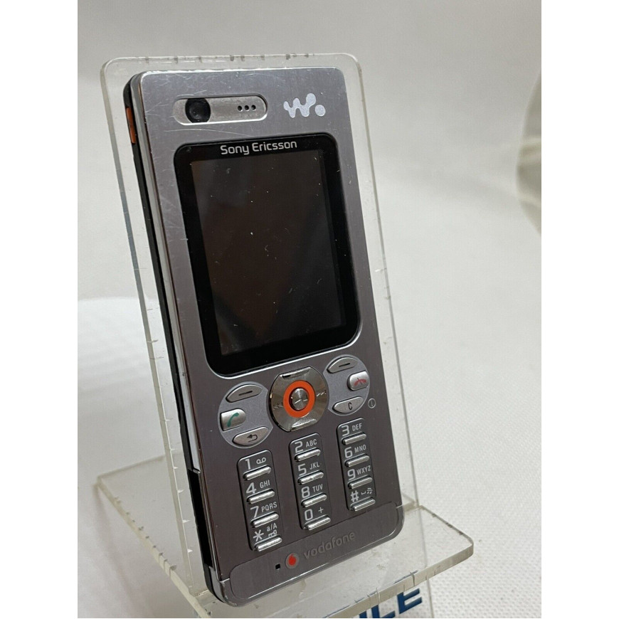 Sony Ericsson Walkman W880i - Black Silver (Unlocked) Mobile Phone